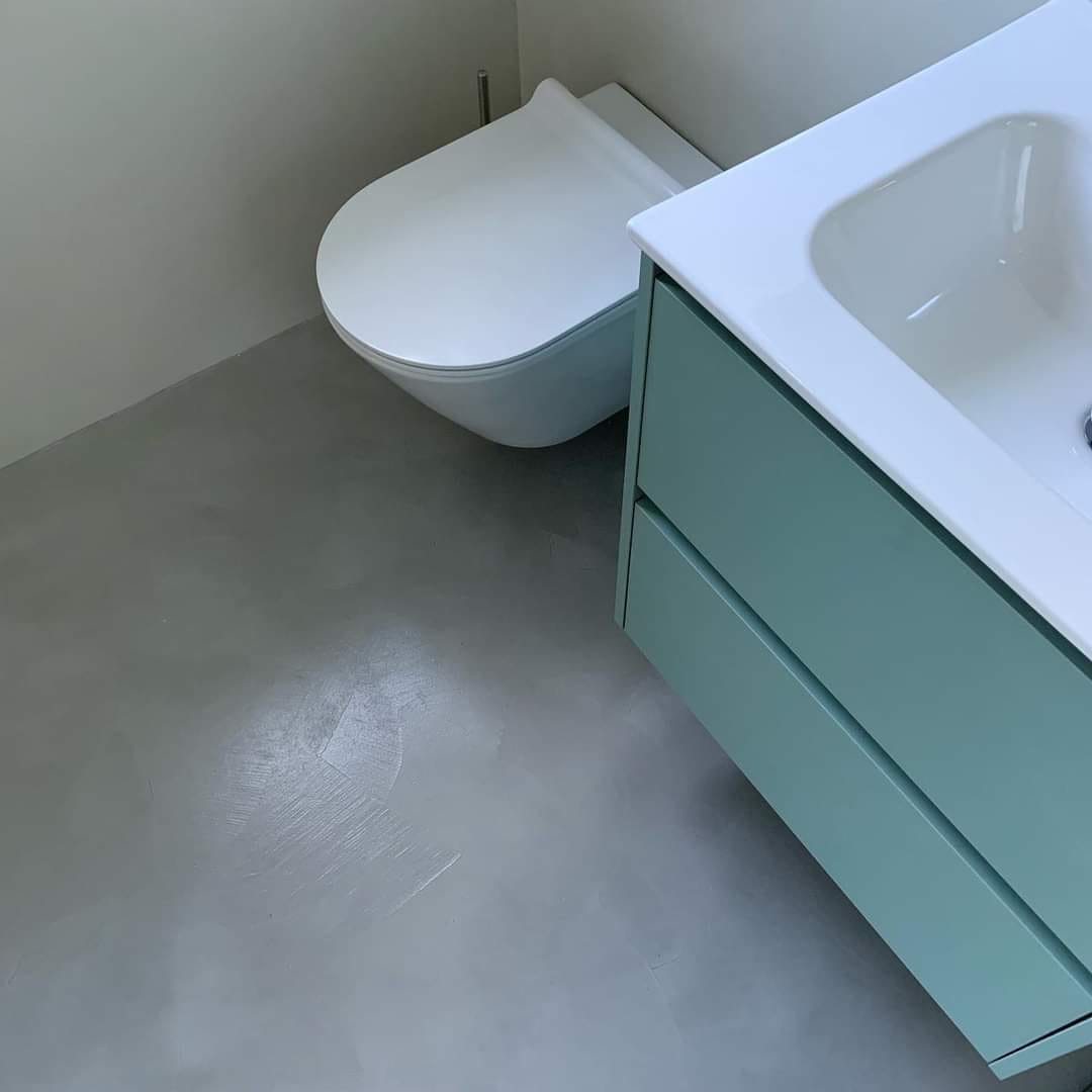 Mikrocement u kupaonici: prednosti i ideje za uređenje — M-Decor